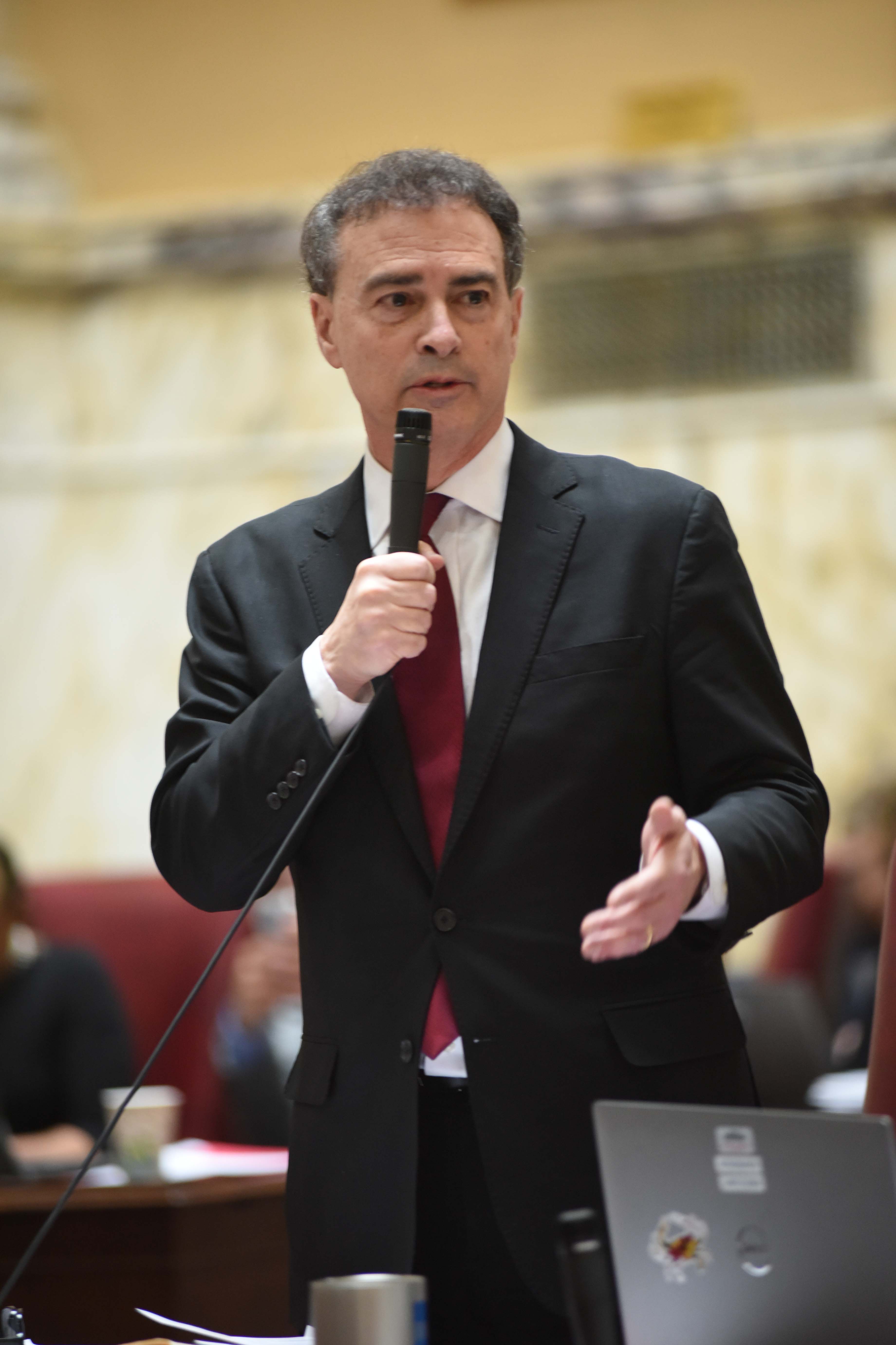 Floor Actions - Proceeding Photos